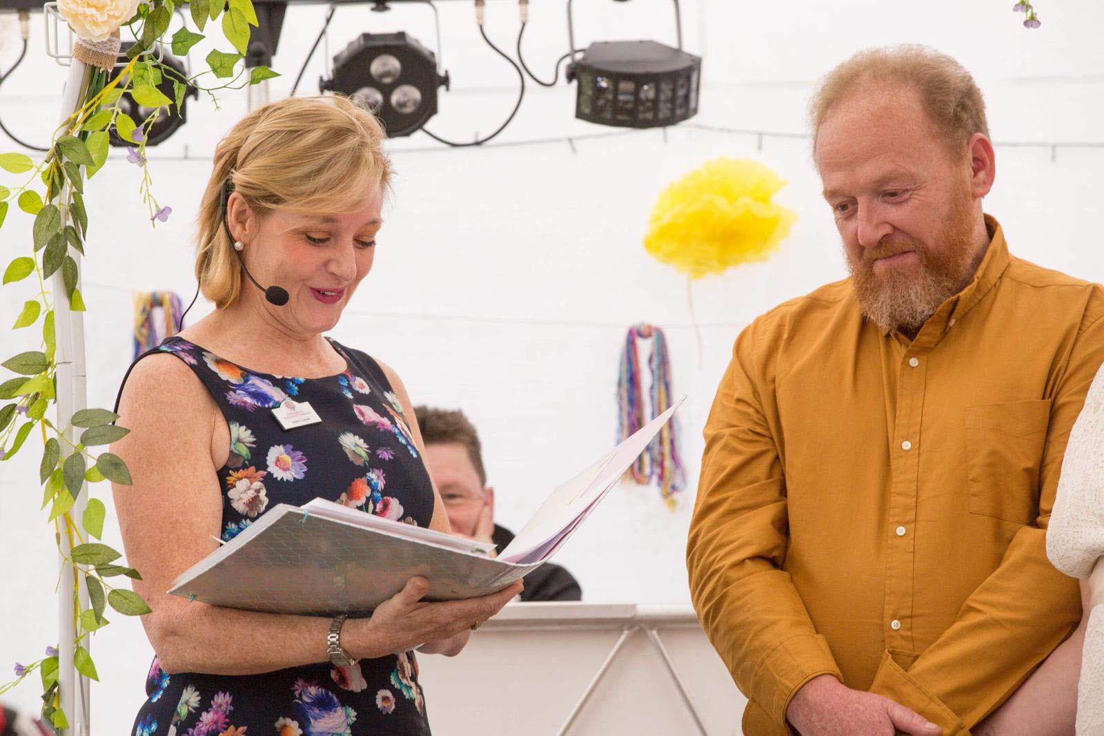 Garden Wedding Vicky and Sean – October 2019 - The Elegant Celebrant